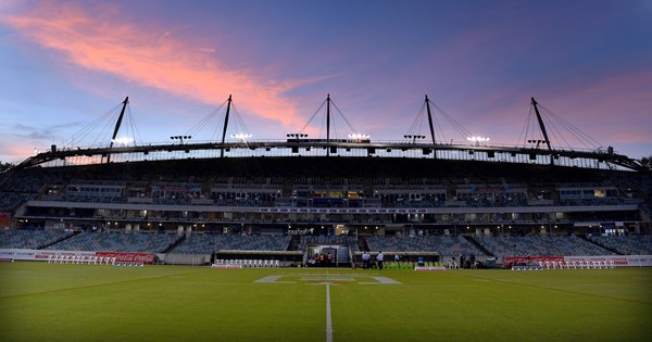 Live updates: Cowboys v Raiders | Cowboys