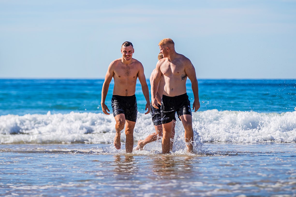 Gallery: Cowboys recovery session at Manly Beach | Cowboys