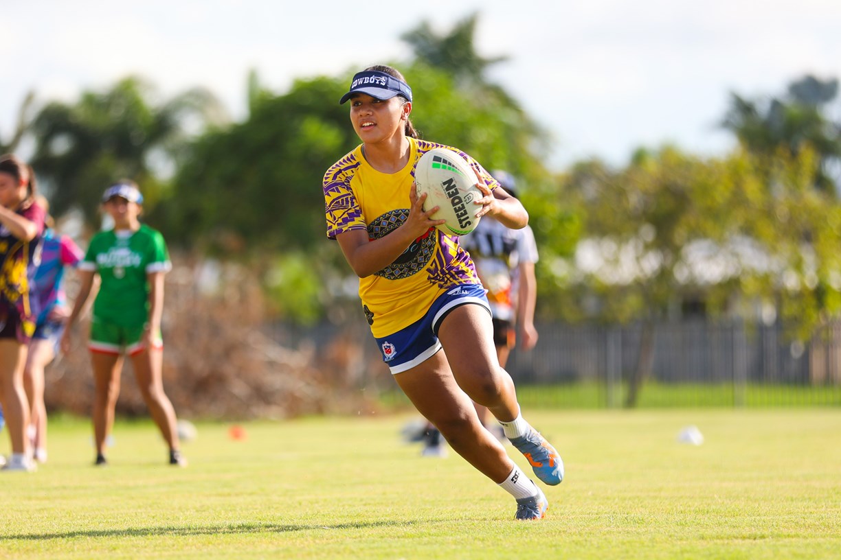GALLERY: NRLW Cowboys come and try clinic | Cowboys