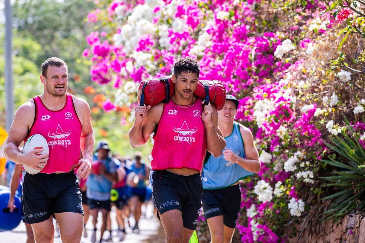 Gallery: Race to the top of Castle Hill | Cowboys