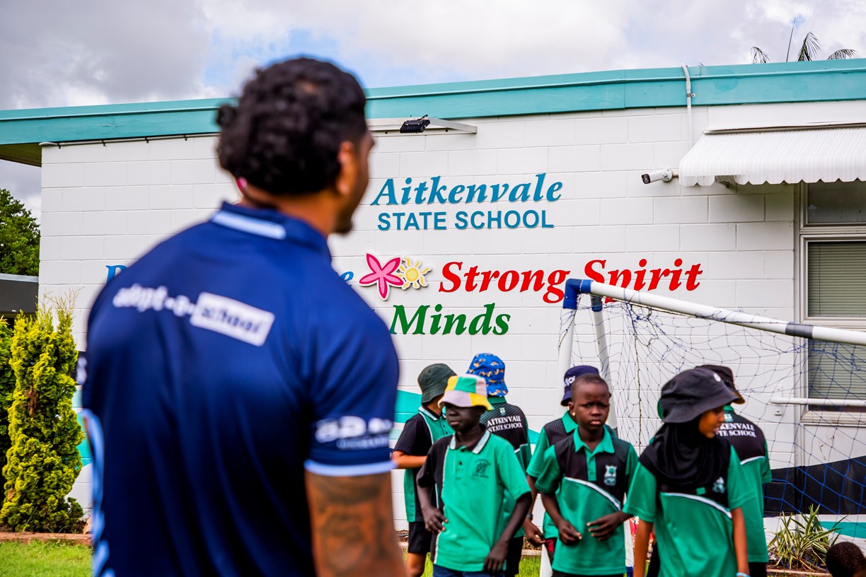 Classrooms and schoolyards: Adopt-a-School visits kick off | Cowboys