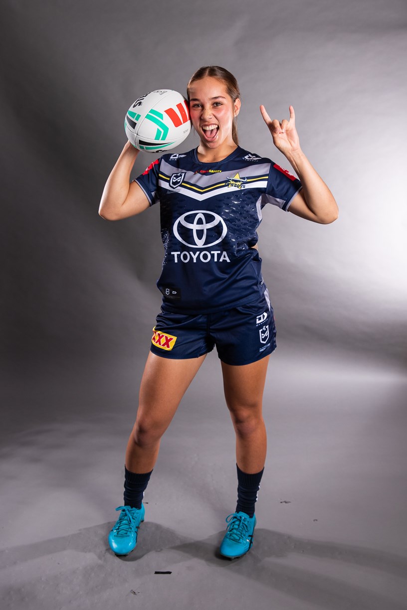 Best pics from the Cowboys NRLW content day | Cowboys