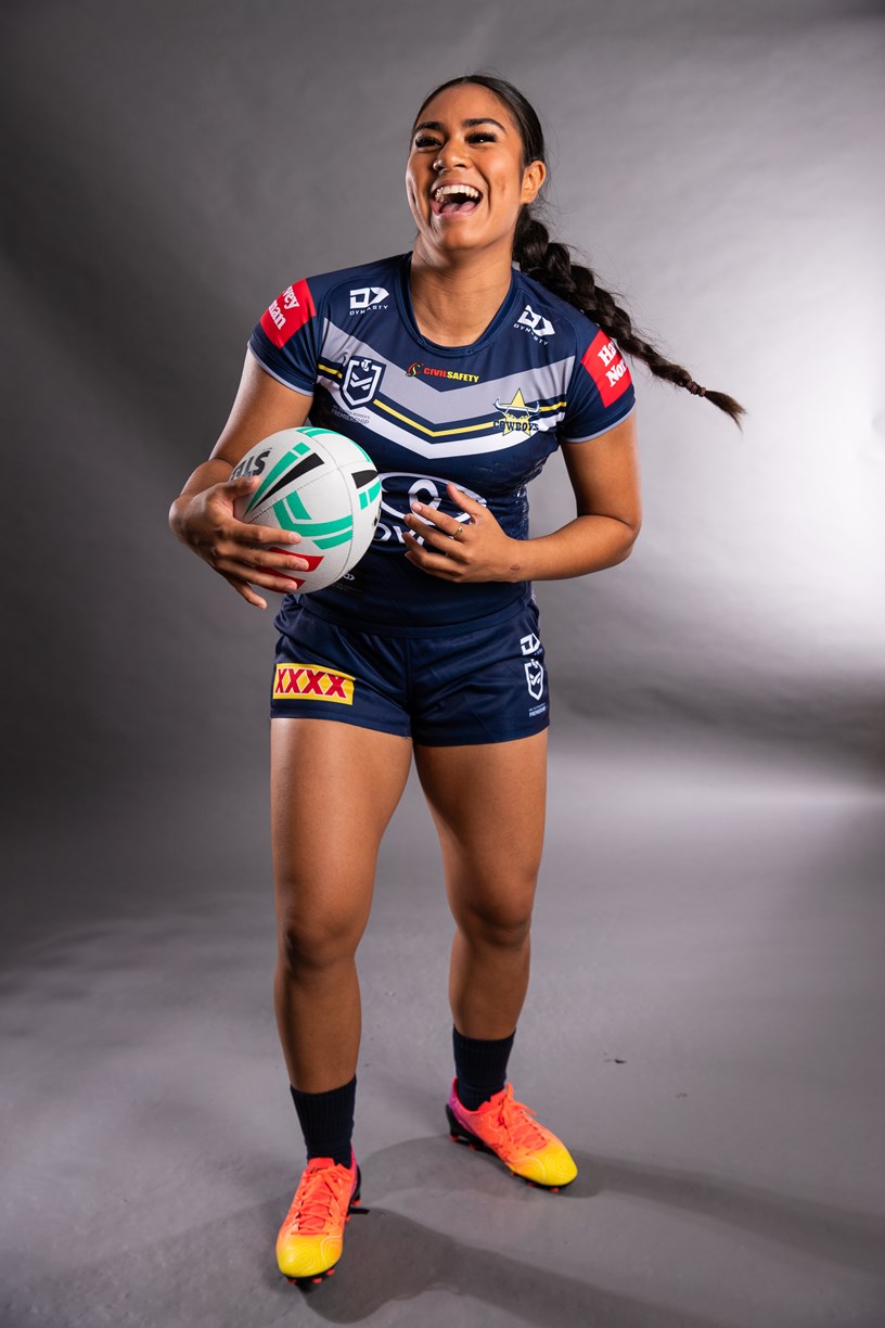 Best pics from the Cowboys NRLW content day | Cowboys
