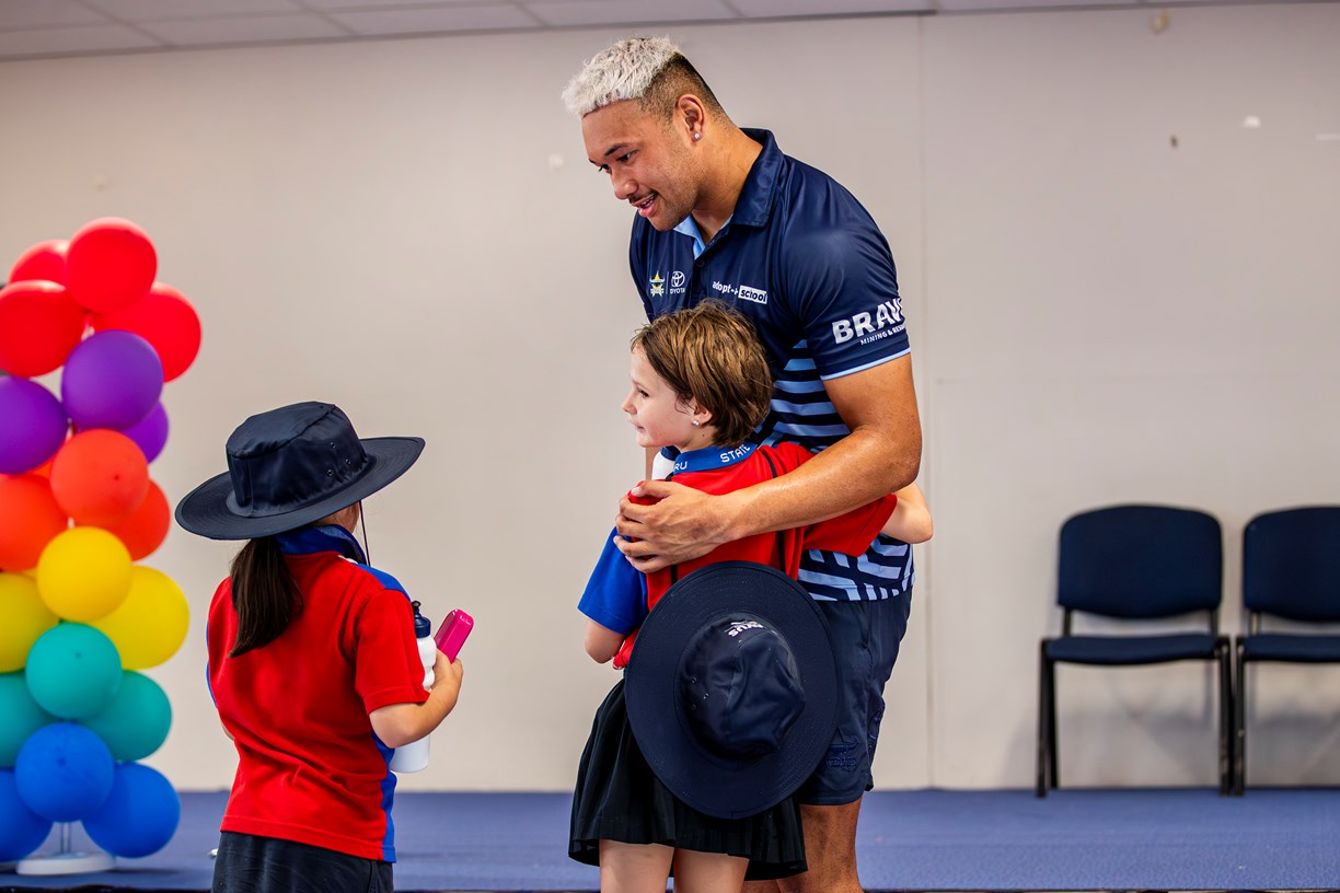 Kuli's celebration at Wulguru | Cowboys