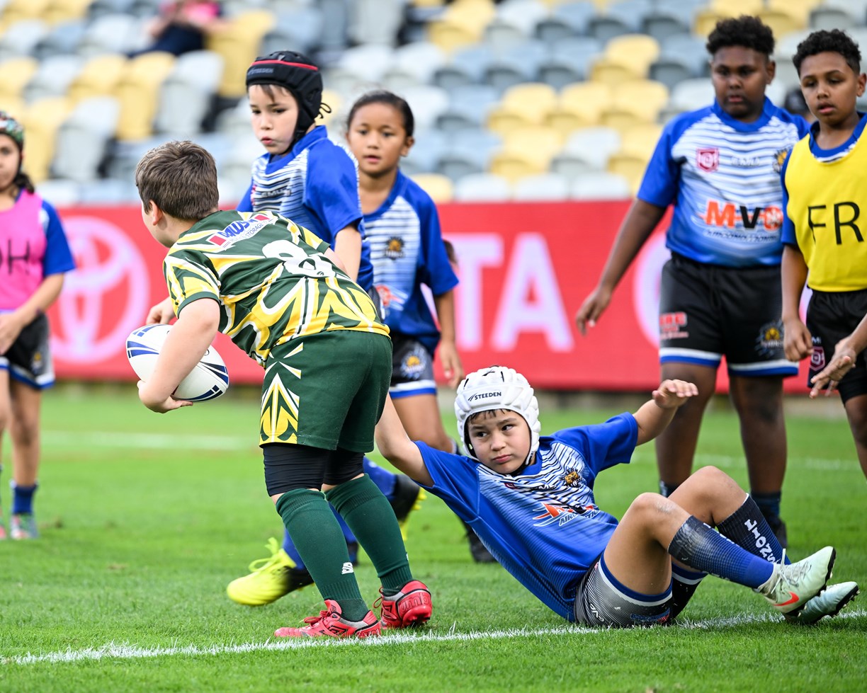 Mini Mods: Western Lions U8s v Upper Ross Rams U8s | Cowboys