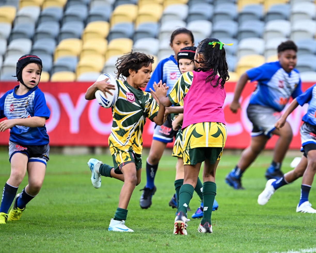 Mini Mods: Western Lions U8s v Upper Ross Rams U8s | Cowboys