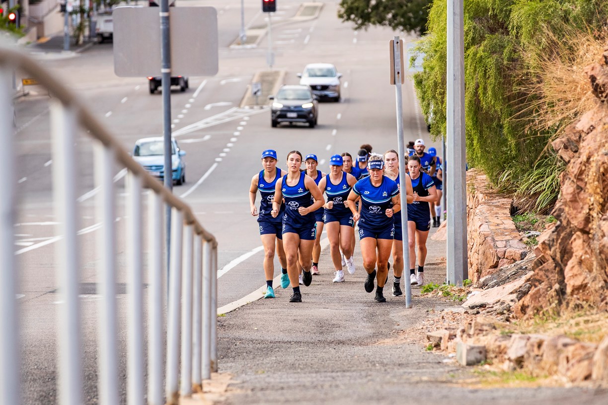 Gallery: NRLW girls take on Castle Hill | Cowboys