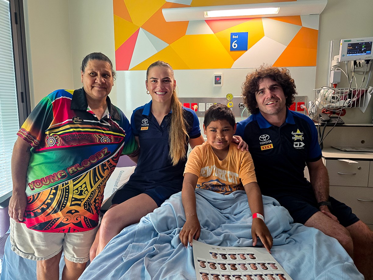 Jake and Jakiya bring smiles to sick kids | Cowboys