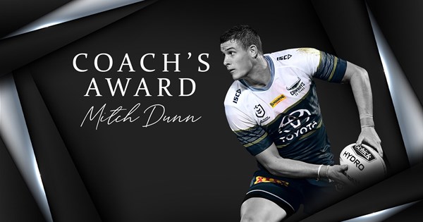 Dunn presented with Coach’s Award | Cowboys