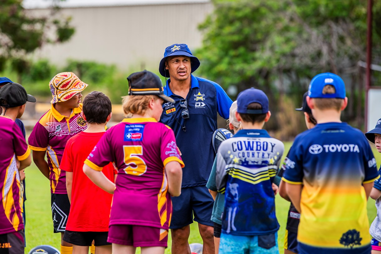 Gallery: Cowboys footy clinic in Charters Towers | Cowboys