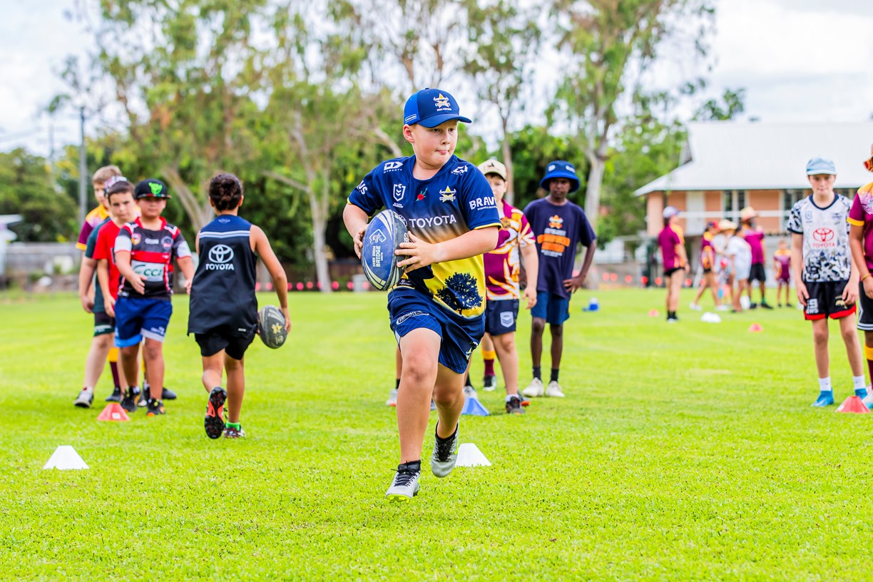 Gallery: Cowboys footy clinic in Charters Towers | Cowboys