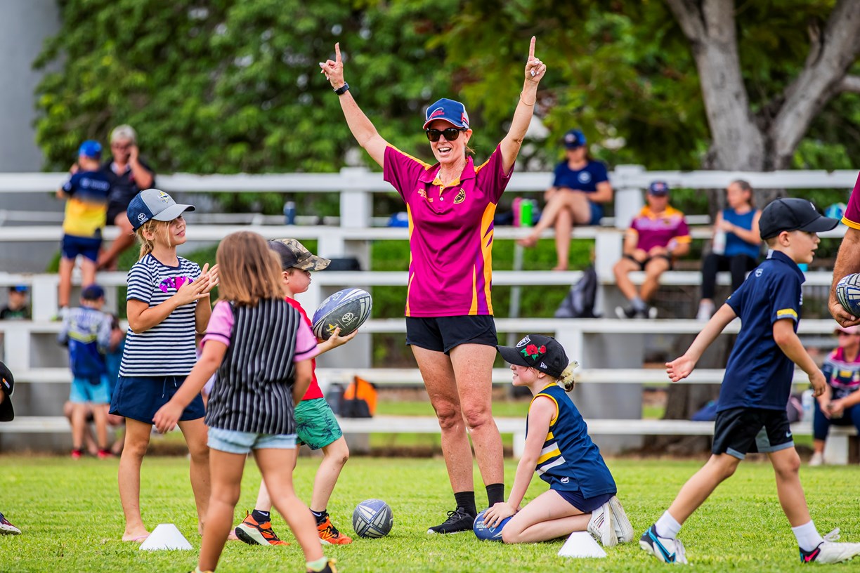 Gallery: Cowboys footy clinic in Charters Towers | Cowboys