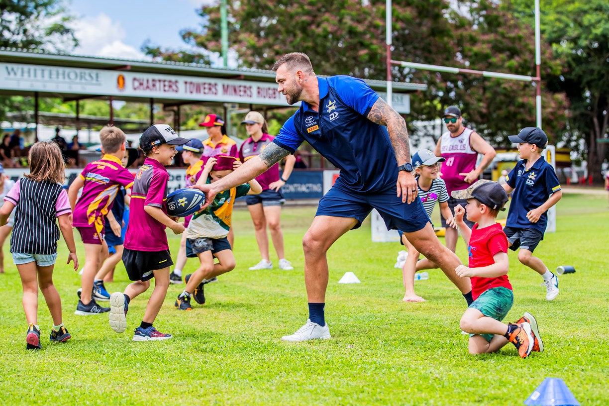 Gallery: Cowboys footy clinic in Charters Towers | Cowboys