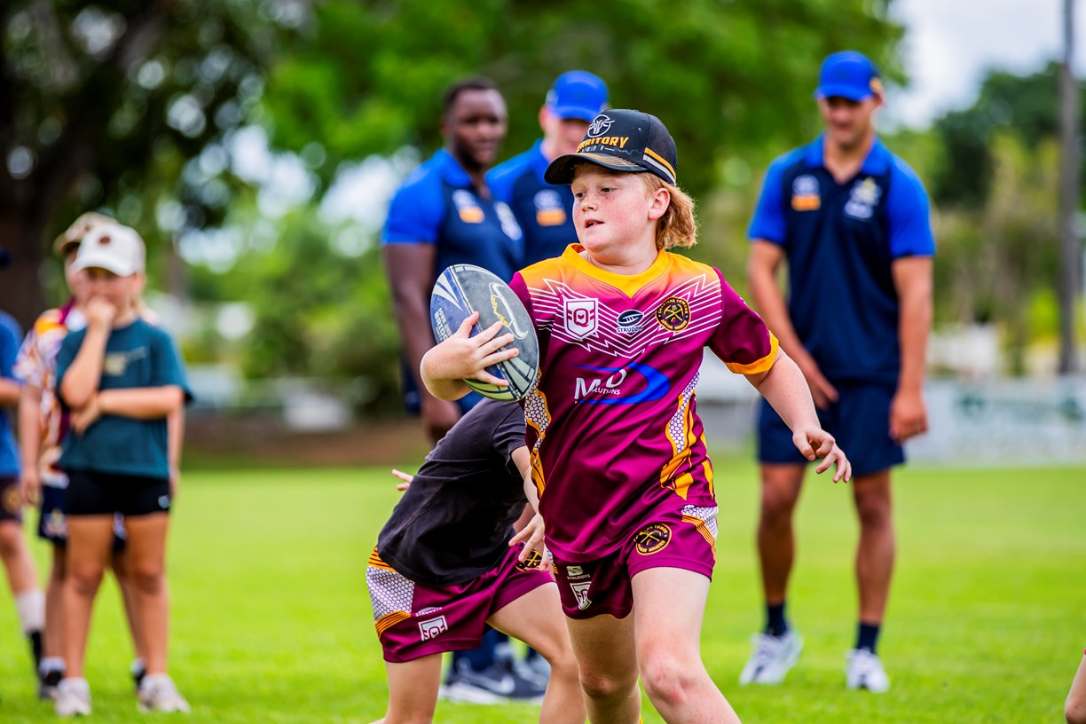 Gallery: Cowboys footy clinic in Charters Towers | Cowboys