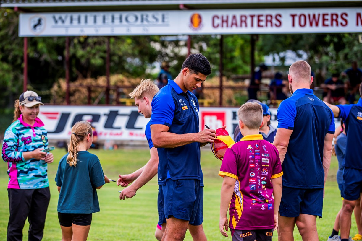 Gallery: Cowboys footy clinic in Charters Towers | Cowboys
