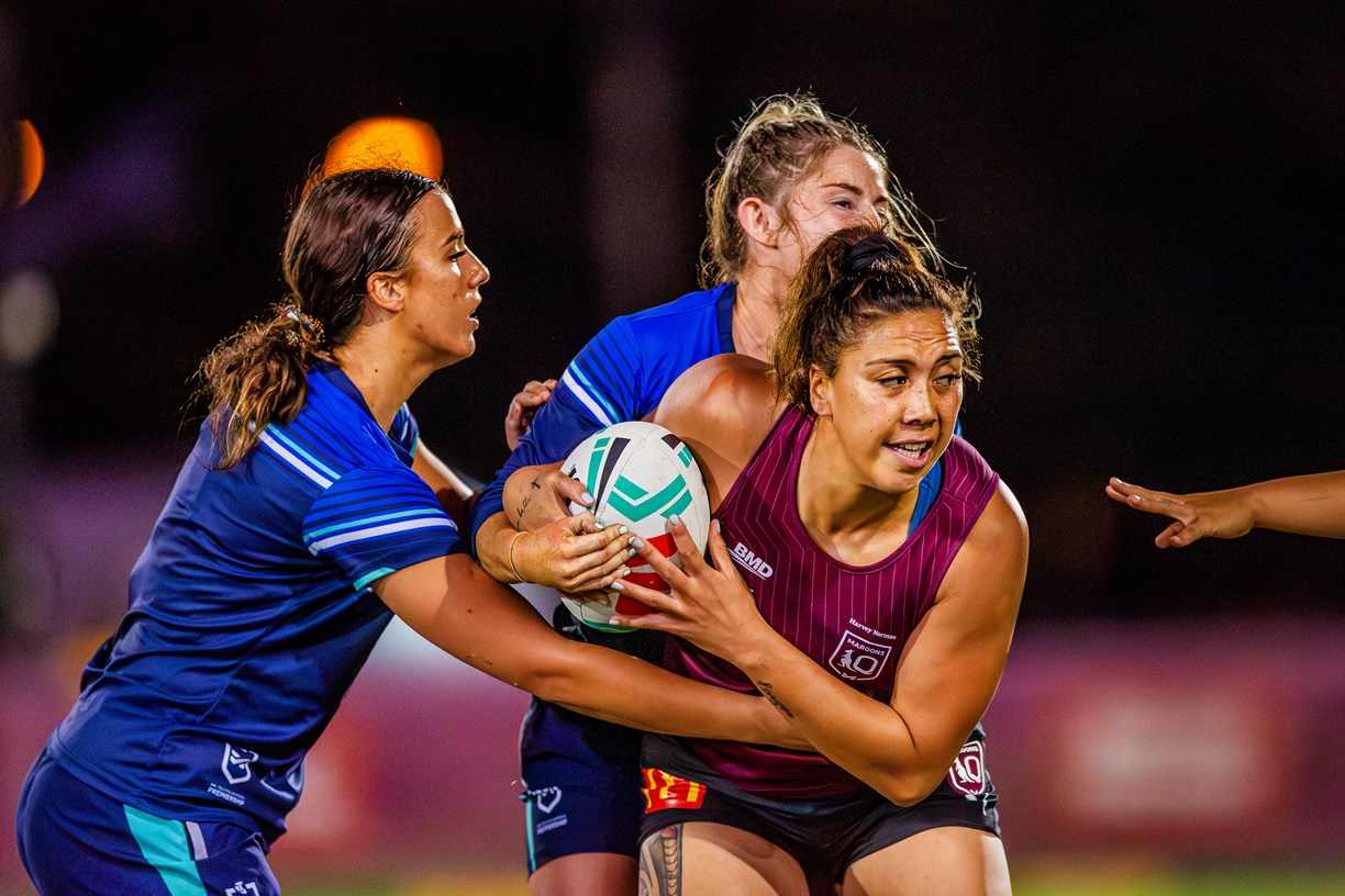 Cowboys NRLW team train against the female Maroons | Cowboys