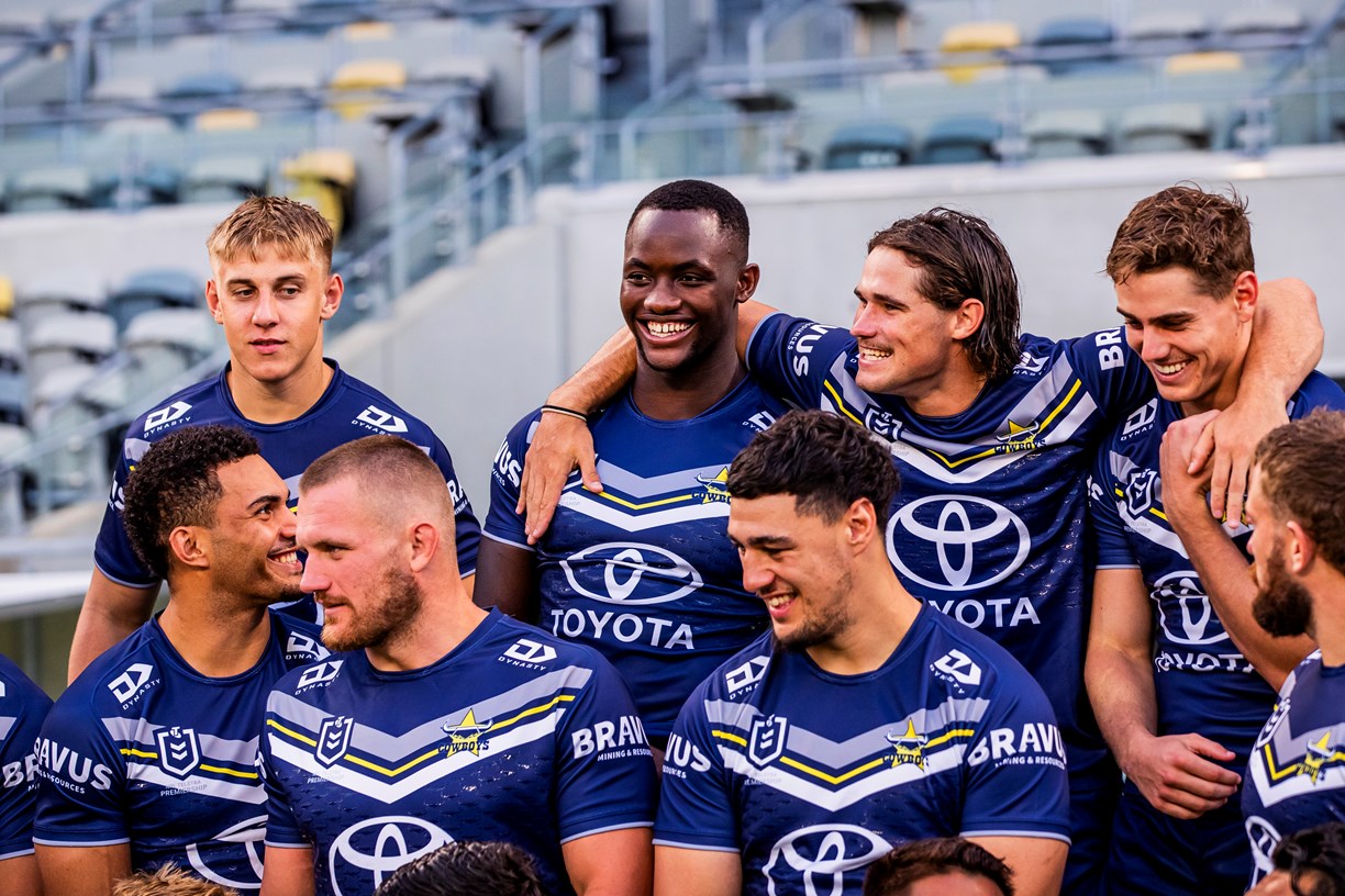 Gallery: Behind the scenes at our 2024 team photo | Cowboys