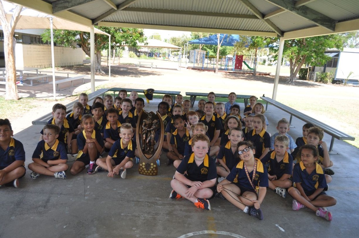 Trophy visit | Townsville schools | Cowboys
