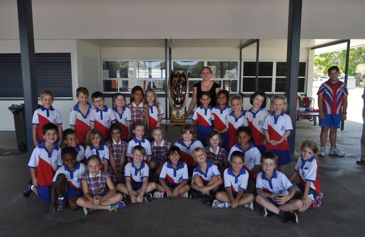 Trophy visit | Townsville schools | Cowboys