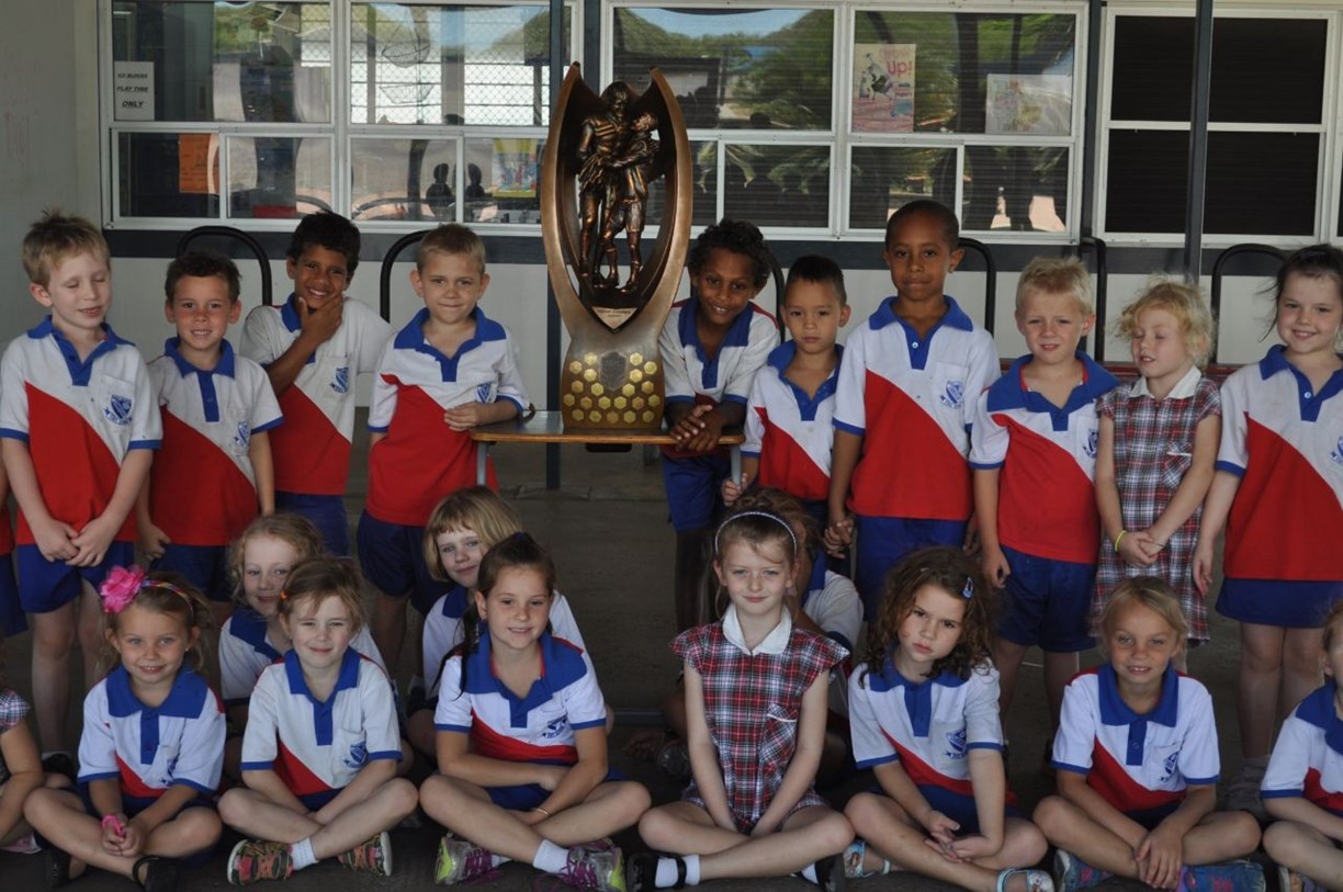 Trophy visit | Townsville schools | Cowboys