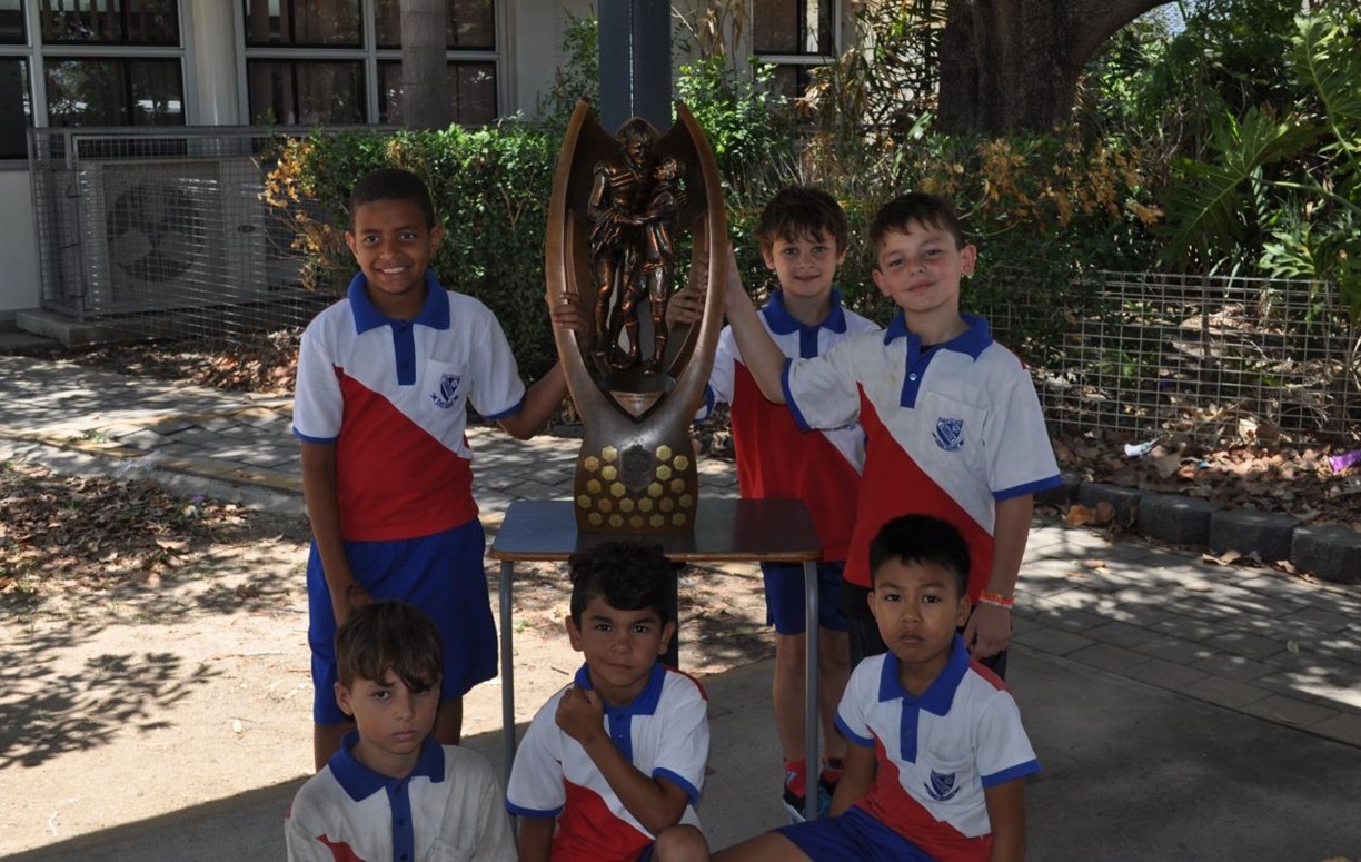 Trophy visit | Townsville schools | Cowboys