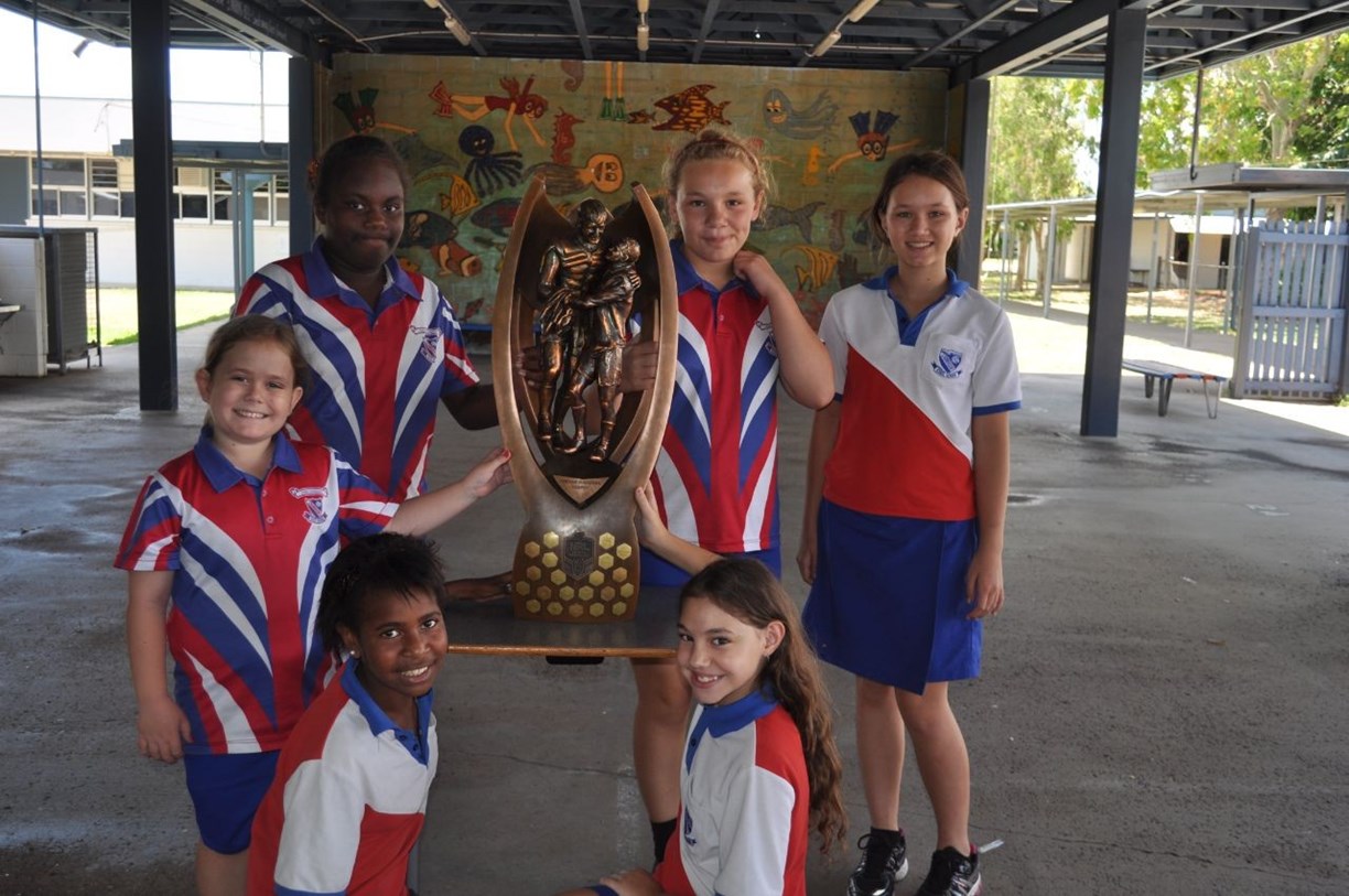 Trophy visit | Townsville schools | Cowboys