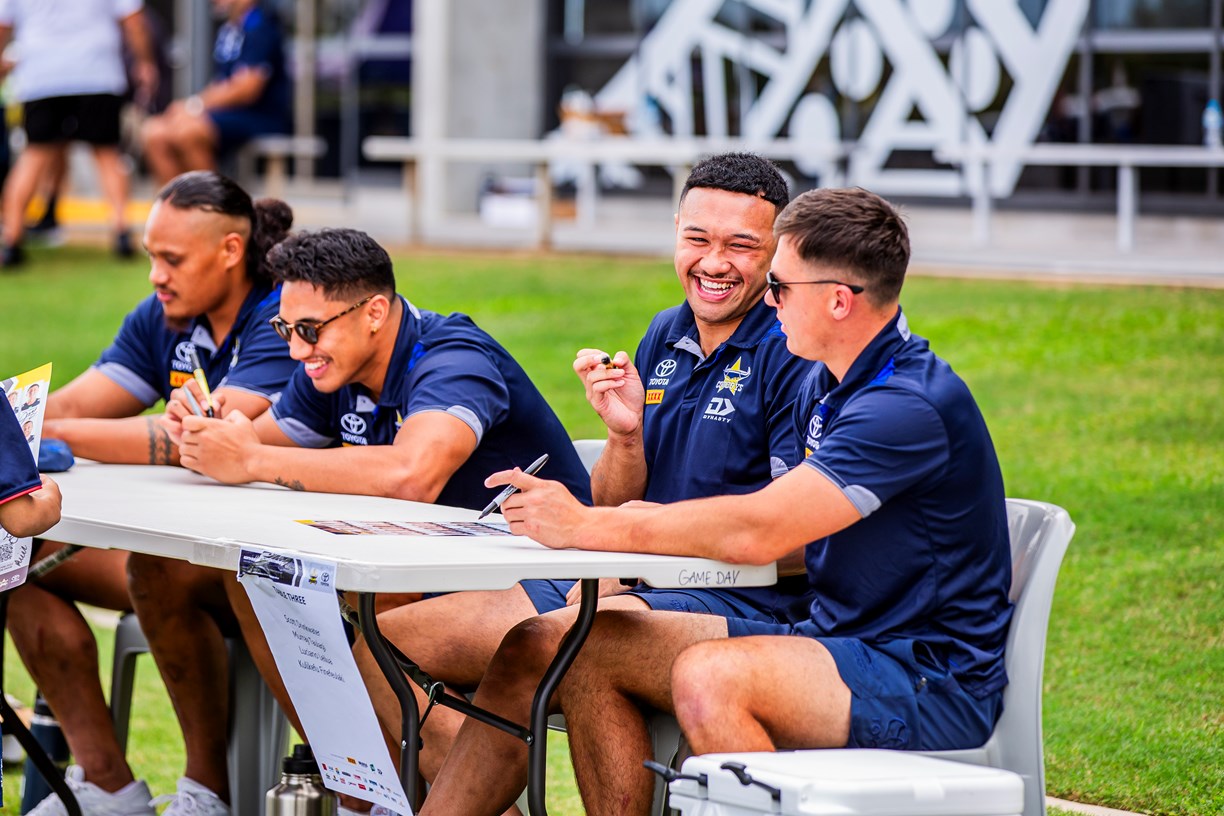 Members Signing Session 2023 | Cowboys